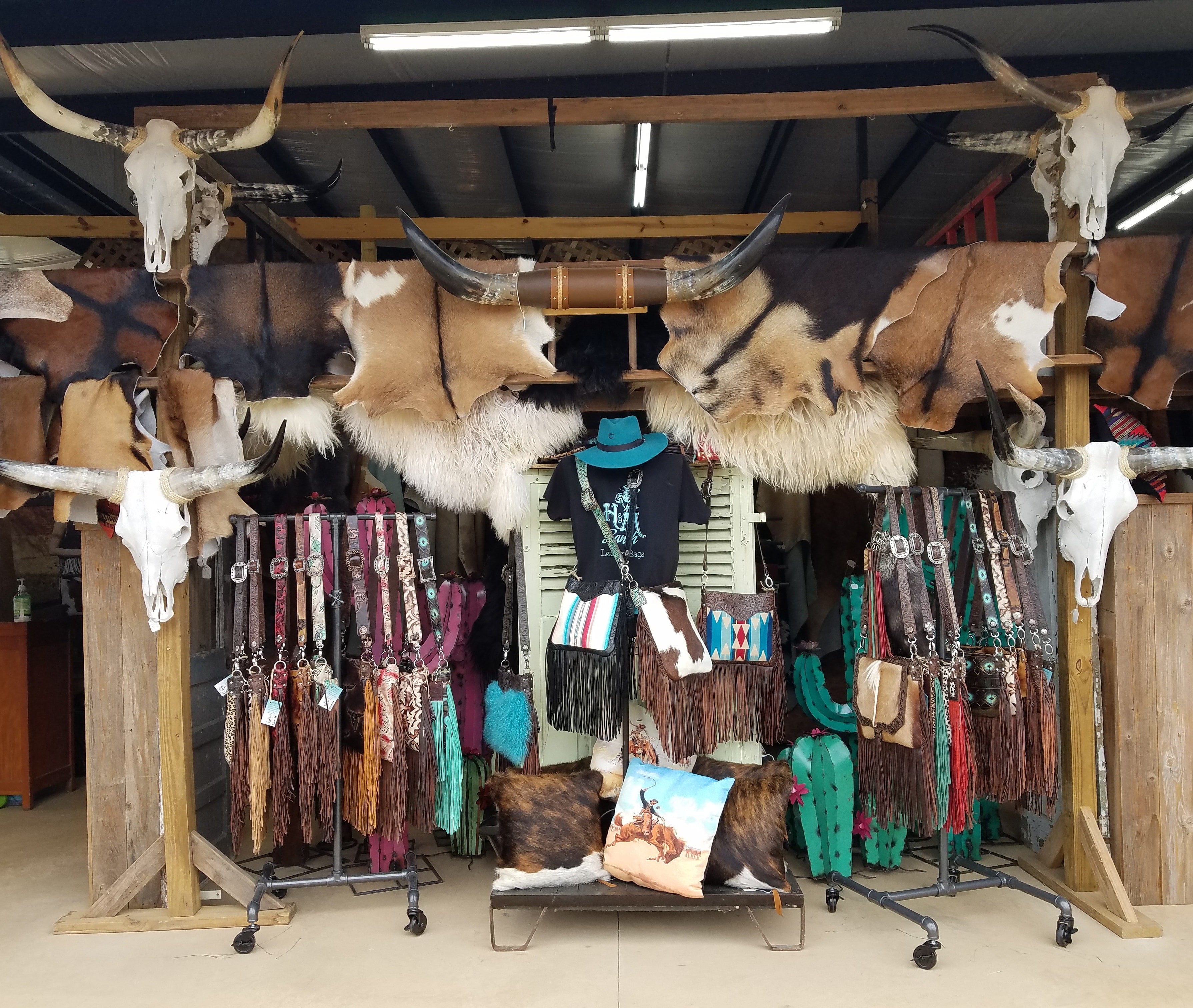 Western Decor – H&M Ranch Store